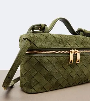 Bottega Veneta Bang Bang Intrecciato Suede Vanity Bag - Green