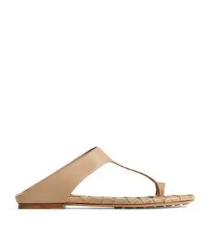 Bottega Veneta Lambskin Livia Thong Sandals - Neutral