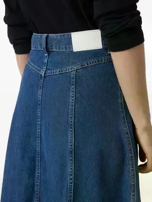 Closed Panelled Maxi Skirt