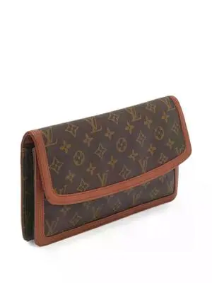 LOUIS VUITTON Dame Gm Monogram Clutch Bag - Brown