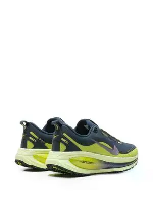 Nike Vomero 18 Sneakers