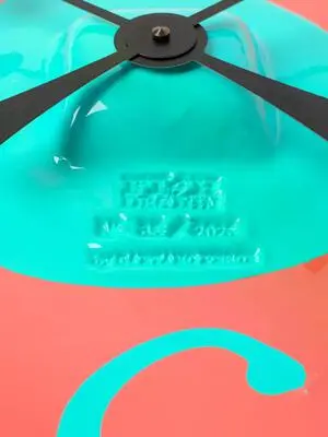 GAETANO PESCE X Browns Exclusive Watch Me Irregular-shape Clock