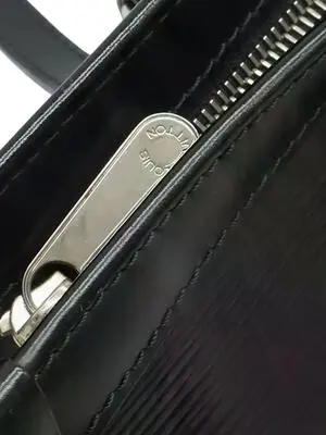 LOUIS VUITTON Epi Madeleine Pm Shoulder Bag