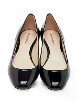 NICHOLAS KIRKWOOD Patent Leather Round Toe Pumps With Faux Pearl Embellishments