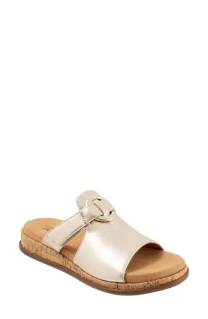 Trotters Ginnie Platform Wedge Slide Sandal Champagne