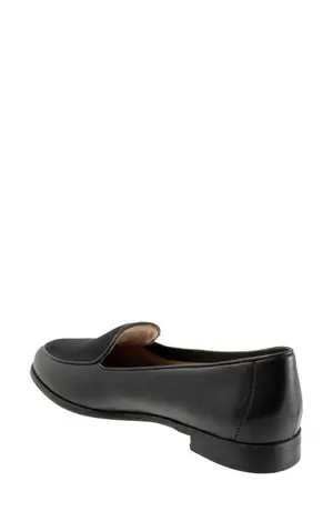 Trotters Layla Loafer - Black