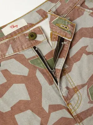CHERRY LOS ANGELES Wide-leg Camouflage Cargo Shorts