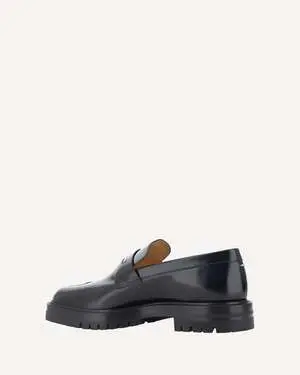 MAISON MARGIELA Tabi Leather Loafers