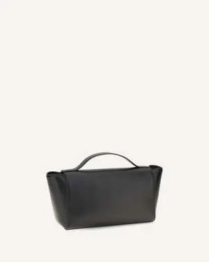 Savette Symmetry Trapeze Clutch In Smooth Leather - Black