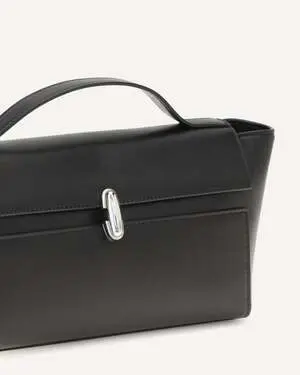 Savette Symmetry Trapeze Clutch In Smooth Leather - Black