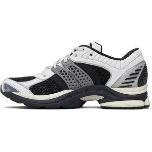 Saucony Mesh Panel Running Shoes