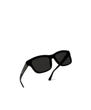 Gucci Rectangular Frame Sunglasses