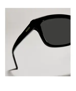 Gucci Rectangular Frame Sunglasses