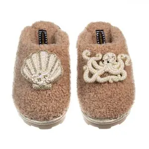 LAINES LONDON Teddy Closed Toe Slippers With Pearl Beaded Octopus & Shell Brooches Toffee - Brown