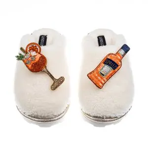 LAINES LONDON Teddy Closed Toe Slippers With Summer Spritzer Brooches Cream - White