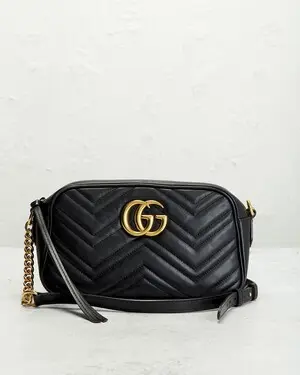 FWRD RENEW Gucci Gg Marmont Shoulder Bag - Black