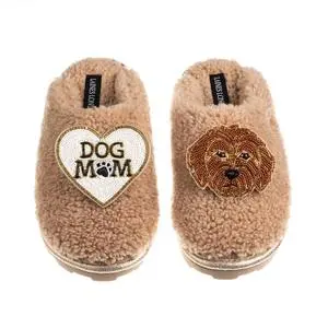 LAINES LONDON Teddy Towelling Closed Toe Slippers With Dog Mum And Apricot Cockapoo Brooches - Brown