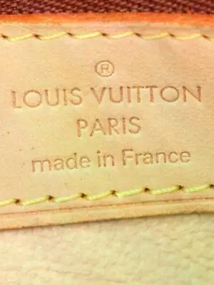 LOUIS VUITTON Monogram Gm Bucket Bag