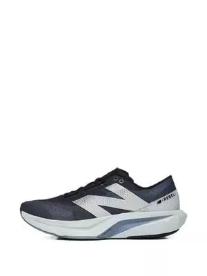 NEW BALANCE Fuelcell Rebel V4 Sneakers - Black