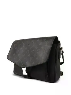 LOUIS VUITTON Messengerama Monogram Messenger Bag