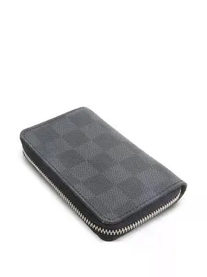 LOUIS VUITTON Zippy Wallet - Black