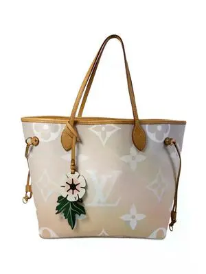 LOUIS VUITTON Monogram Giant Neverfull Tote Bag - Neutrals