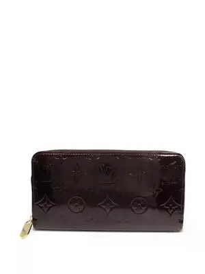 LOUIS VUITTON Monogram Vernis Zippy Wallet - Red
