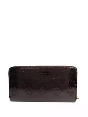 LOUIS VUITTON Monogram Vernis Zippy Wallet - Red