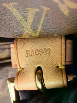 LOUIS VUITTON 1997 Monogram Montsouris Gm Backpack