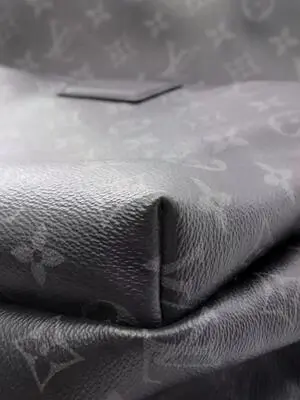 LOUIS VUITTON Monogram Eclipse Discovery Backpack