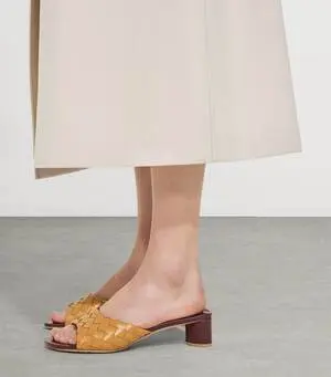 Bottega Veneta Lambskin Livia Heeled Mules - Brown