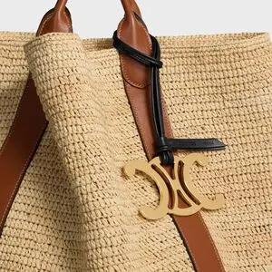 Celine Maxi Triomphe Charm In Metal And Smooth Lambskin