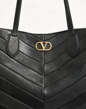 Valentino Garavani Jean Medium Shopping Bag In Nappa With Chevron Motif