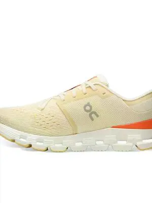 On X 4 Sneakers