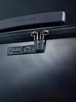 PIQUADRO Extra Large Four-wheel Suitcase