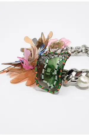 Bimba Y Lola Flowers Necklace With Chain And Silver Pearls