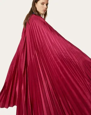 Valentino Garavani Tie Detailed Pleated Cape