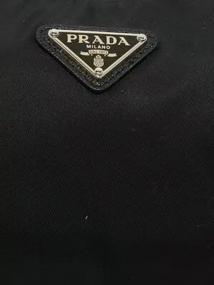 Prada Re-edition 2005 Cross Body Bag - Black