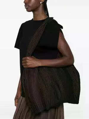 CFCL Dayfuku Pleated Shoulder Bag