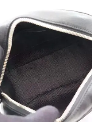Gucci Matelassé Calfskin Crossbody Bag - Black