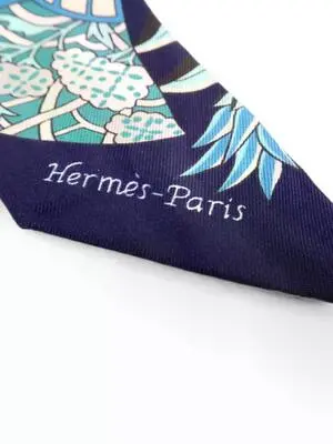 Hermès Fleurs Et Papillons De Tissus Twilly Scarf