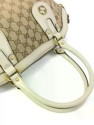 Gucci Gg Canvas Shoulder Bag
