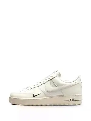 Nike Air Force 1 Low '07 Lv8 Sneakers - Neutrals