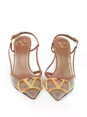 Valentino Garavani Vlogo Slingback Pumps