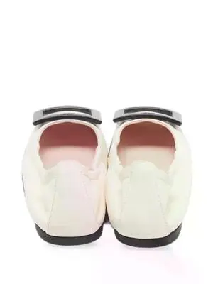 ROGER VIVIER Pockette Leather Ballet Flats