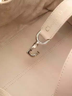 Dior 2003-2004 Small Calfskin Macrocannage Toujours Handbag - Neutrals