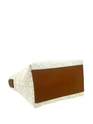 Loewe 2010-2026 Small Anagram Cubi Bag Shoulder Bag