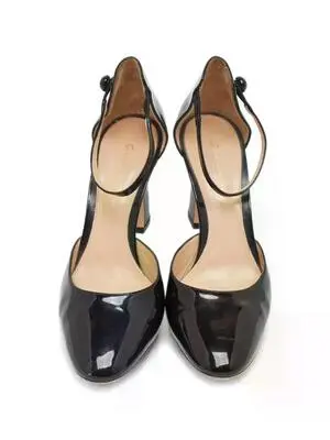 GIANVITO ROSSI Mary Jane Pumps - Black
