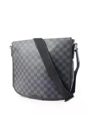 LOUIS VUITTON Mm Damier Graphite Daniel Shoulder Bag