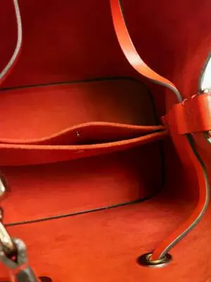 LOUIS VUITTON Bb Neo Noe Bucket Bag
